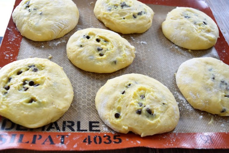 Couque suisse au chocolat - Recette de brioche escargot