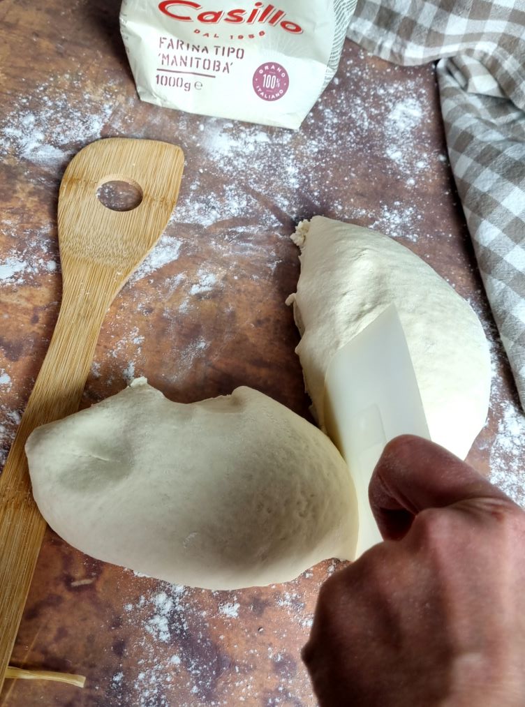Pâte à pizza XXL - recette de meilleure pizza